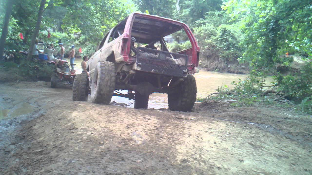 Playing in the creek at Bricks Off Road Park - YouTube