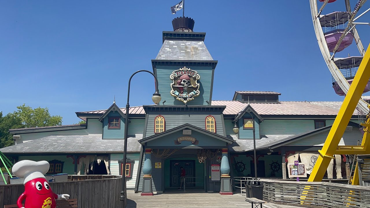 Inside Pirates of the Deep Sea Dark Ride - YouTube