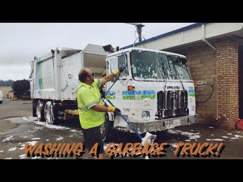 4k Subscriber Special: Garbage Truck At The Carwash! - YouTube