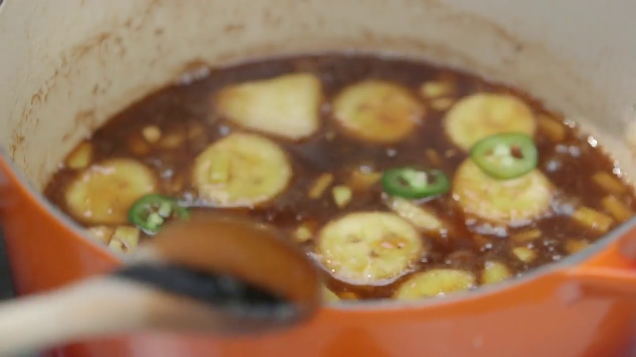 Ludo à la Maison - Pineapple Rotisserie with Spicy Banana Caramel Sauce ...