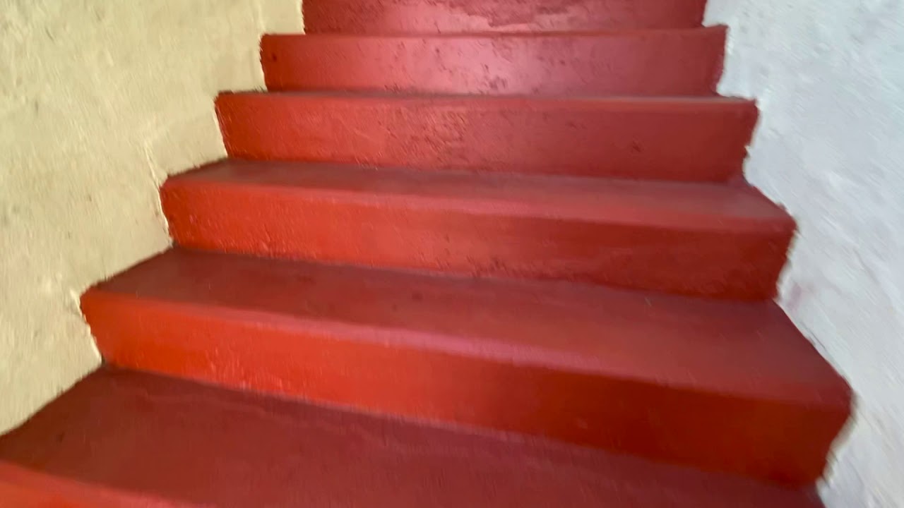20201101 New painted red steps unit A - YouTube