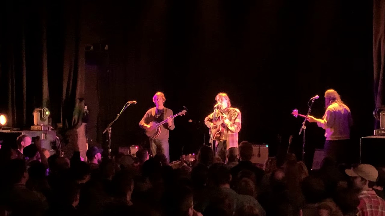 Caamp Vagabond Live in Chicago 12/7/18 - YouTube