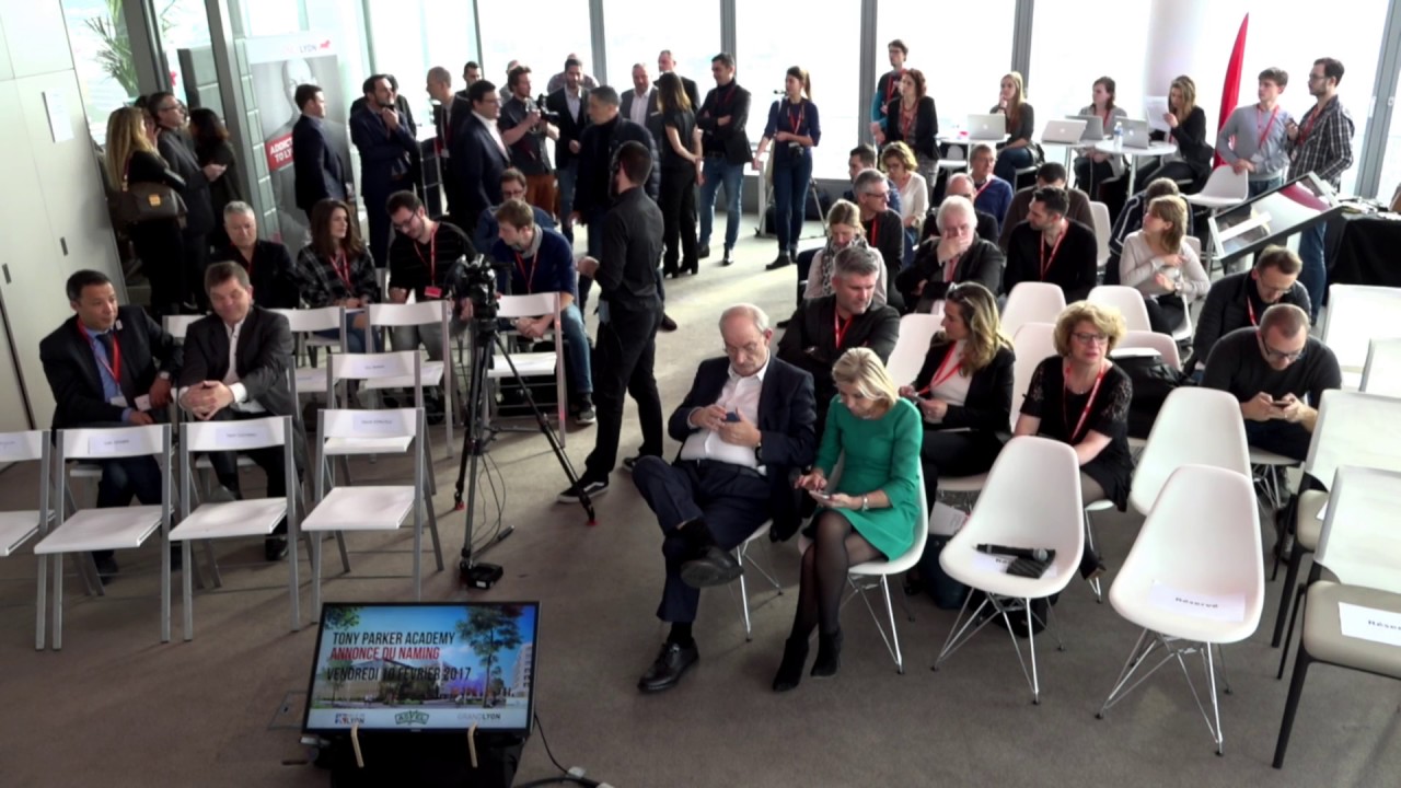 Conférence de presse TP Academy - YouTube