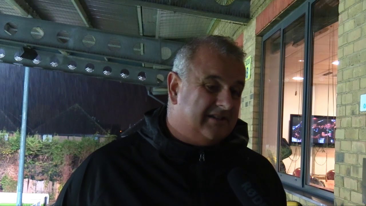 Rob Easom | Staines Town Manager interview | 10th Nov 2018 - YouTube