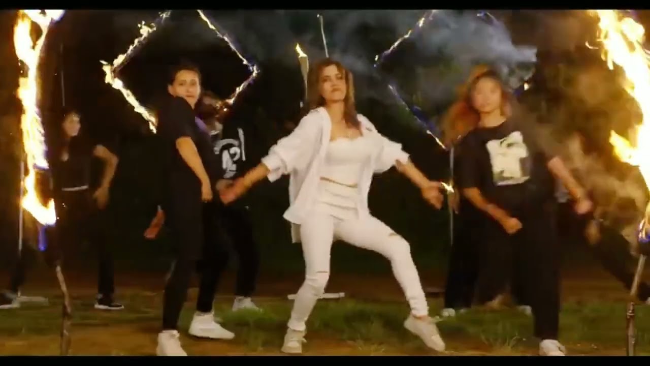 Alisha Sharma | Badri Bista New Nepali Dance Clip - YouTube