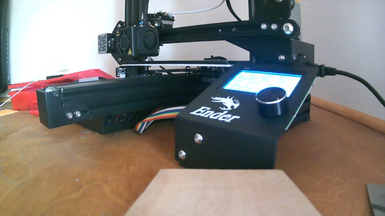 My first 3D printing video - Ender 3 Pro - YouTube