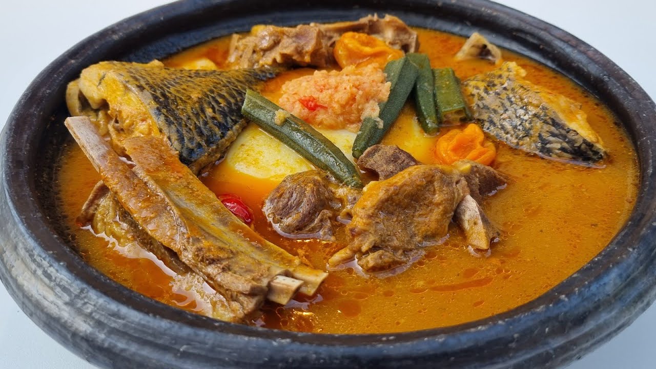 HOW TO MAKE AUTHENTIC GOAT MEAT & FISH LIGHT SOUP/ 🇬🇭 GHANA LIGHT SOUP ...