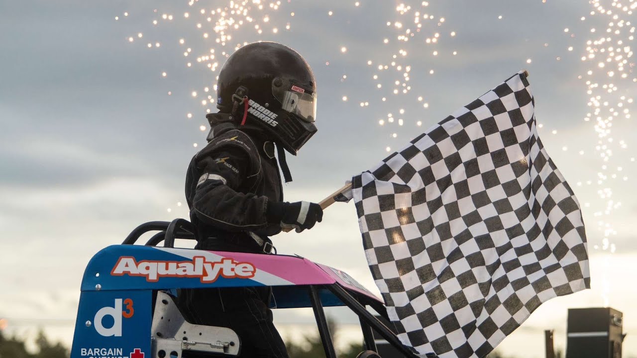 My feature race win at ruapuna speedway - YouTube