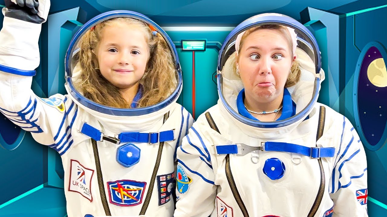 Ruby and Bonnie fly in a Rocket as Astronauts and learn about Space ...