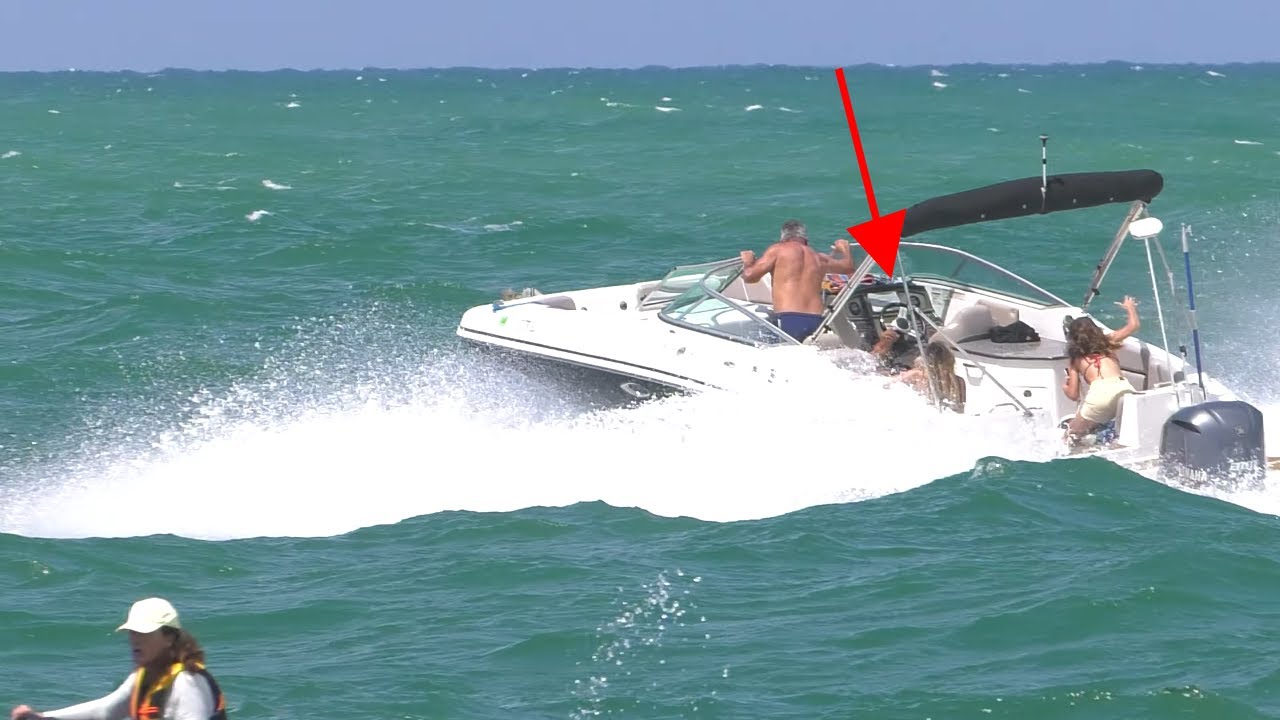 OUCH! Captain Knocked Down! - Boats Arriving And Leaving From Haulover ...