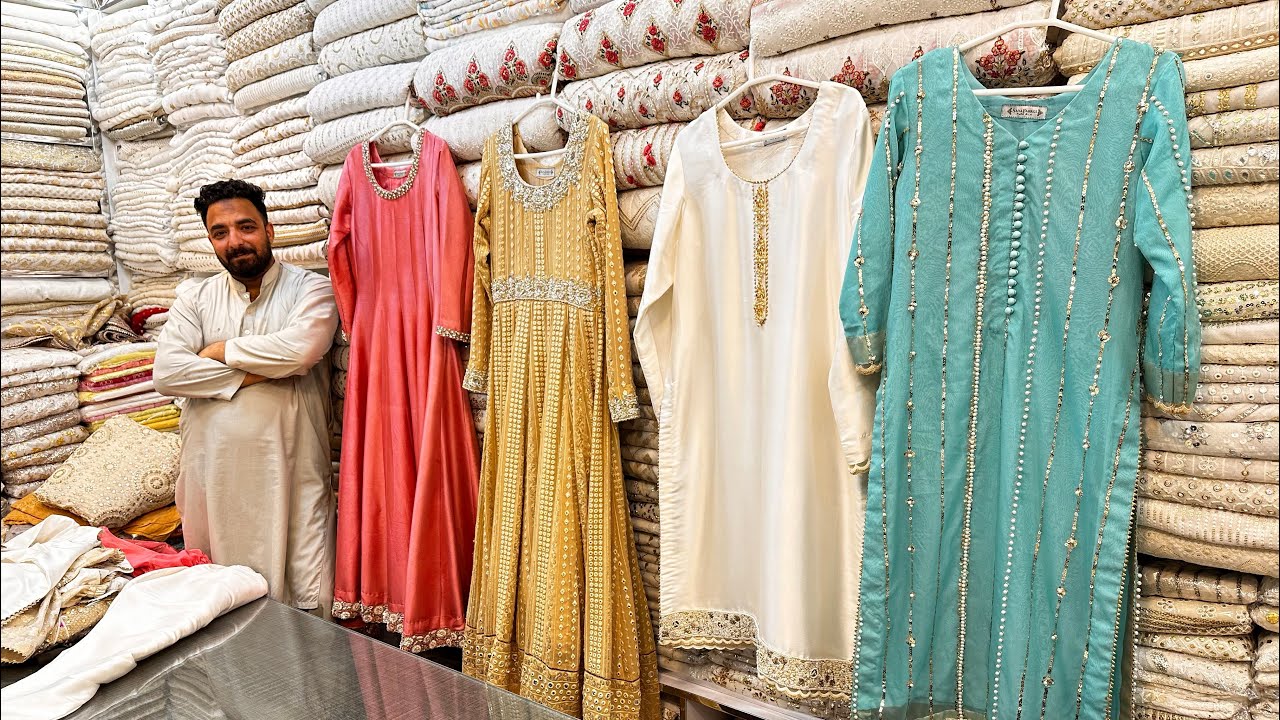Pakistani & Indian Handwork frocks | Chikenkary Mukesh work | Banarsi ...