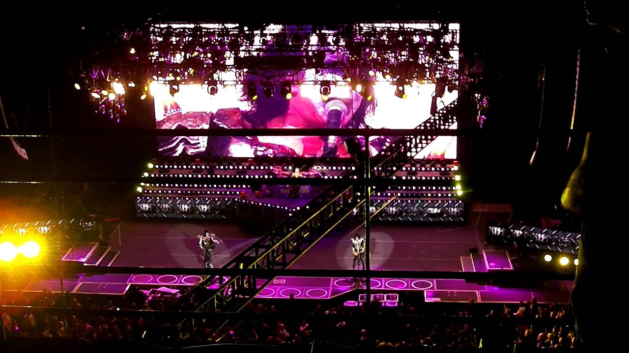 KISS Tinley Park Chicago end of Love Gun 9/7/12 First Midwest ...