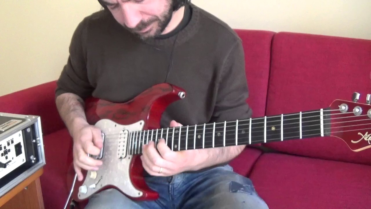 Mixolydian Mode (Brian Maillard solo) - YouTube