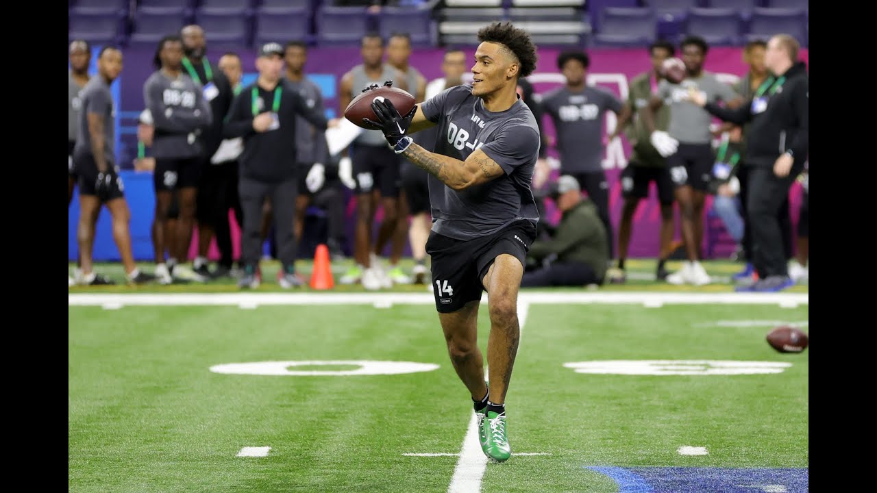 Pruebas físicas en defensive backs (football) - YouTube