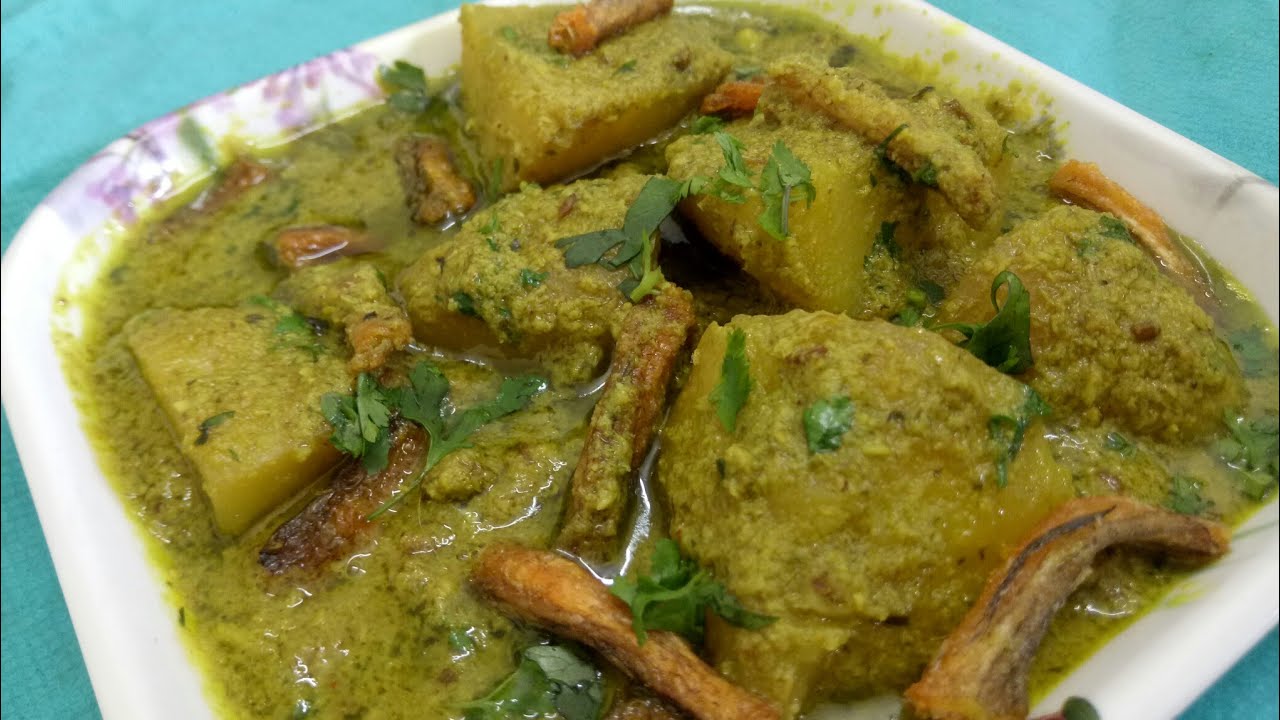 Bomil curry recipe||Sukhi bomil batate ka salan||Bomil batate ka salan ...