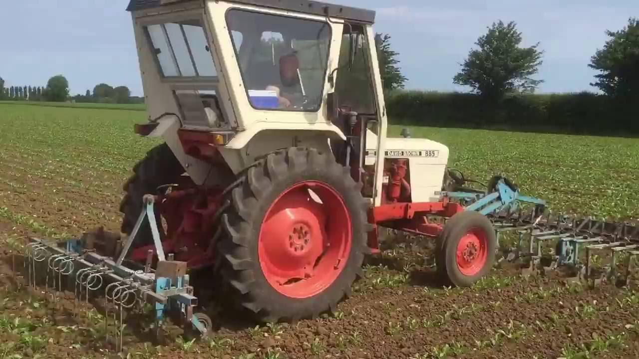 Hoeing sugar set with DB 885 and Nicholson hoe - YouTube