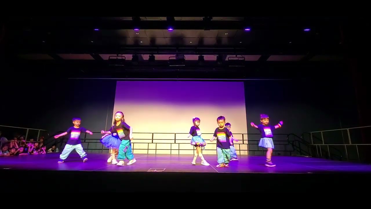 Showtime Dance Studio Back to Dance Showcase 2023 － Superkids (Saturday 10:30am kpop class ...