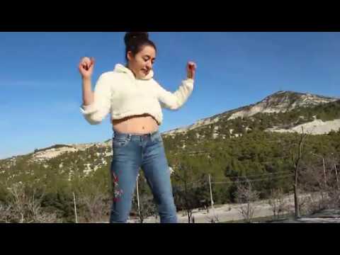 en güzel danslar\\ رقص دخترایرانی \\ dance  #dance#dancelovers#danceoutside#persiangirl#rezaei#رقص