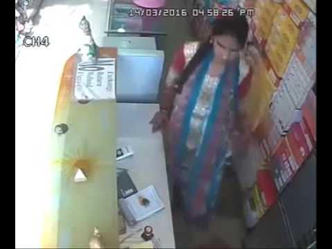 Indian women theft caught on cctv(1) - YouTube