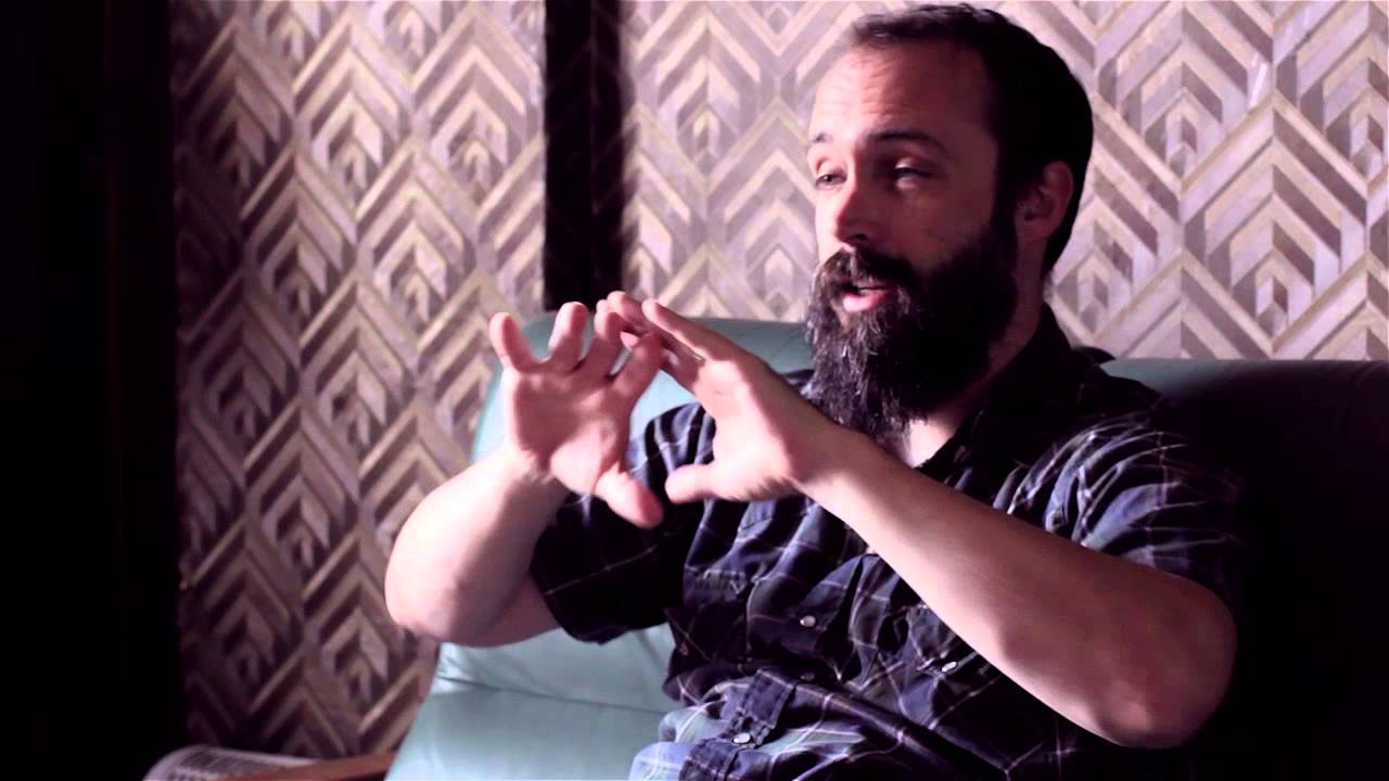 Clutch Interview 2014 (Neil Fallon at Deserfest Berlin) - YouTube