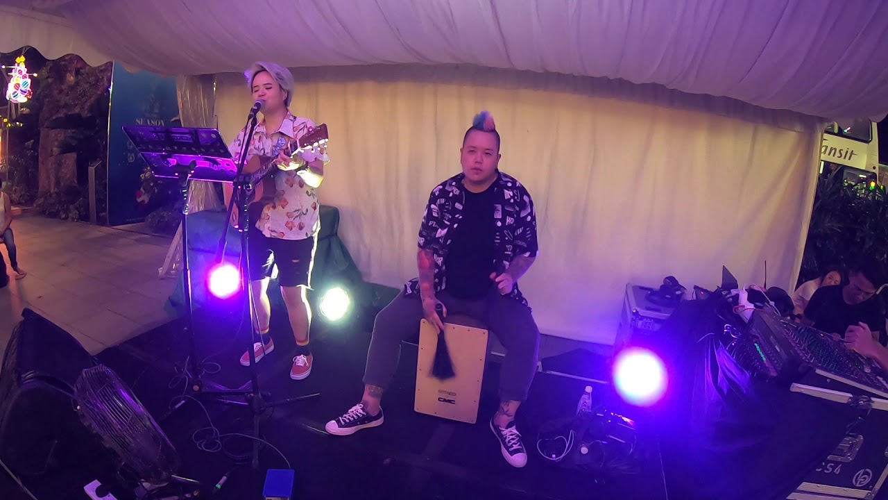 Never Gonna Give You Up (Rick Astley) : Cover by Jill X Emma - YouTube