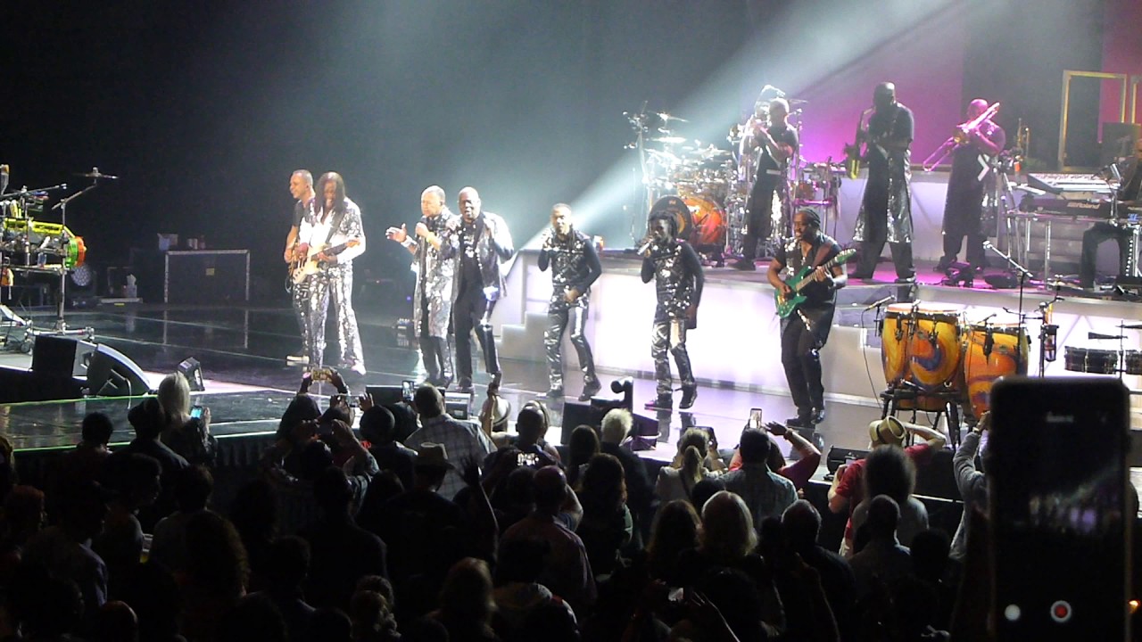 Shining Star /Getaway Melody by Earth, Wind & Fire - YouTube