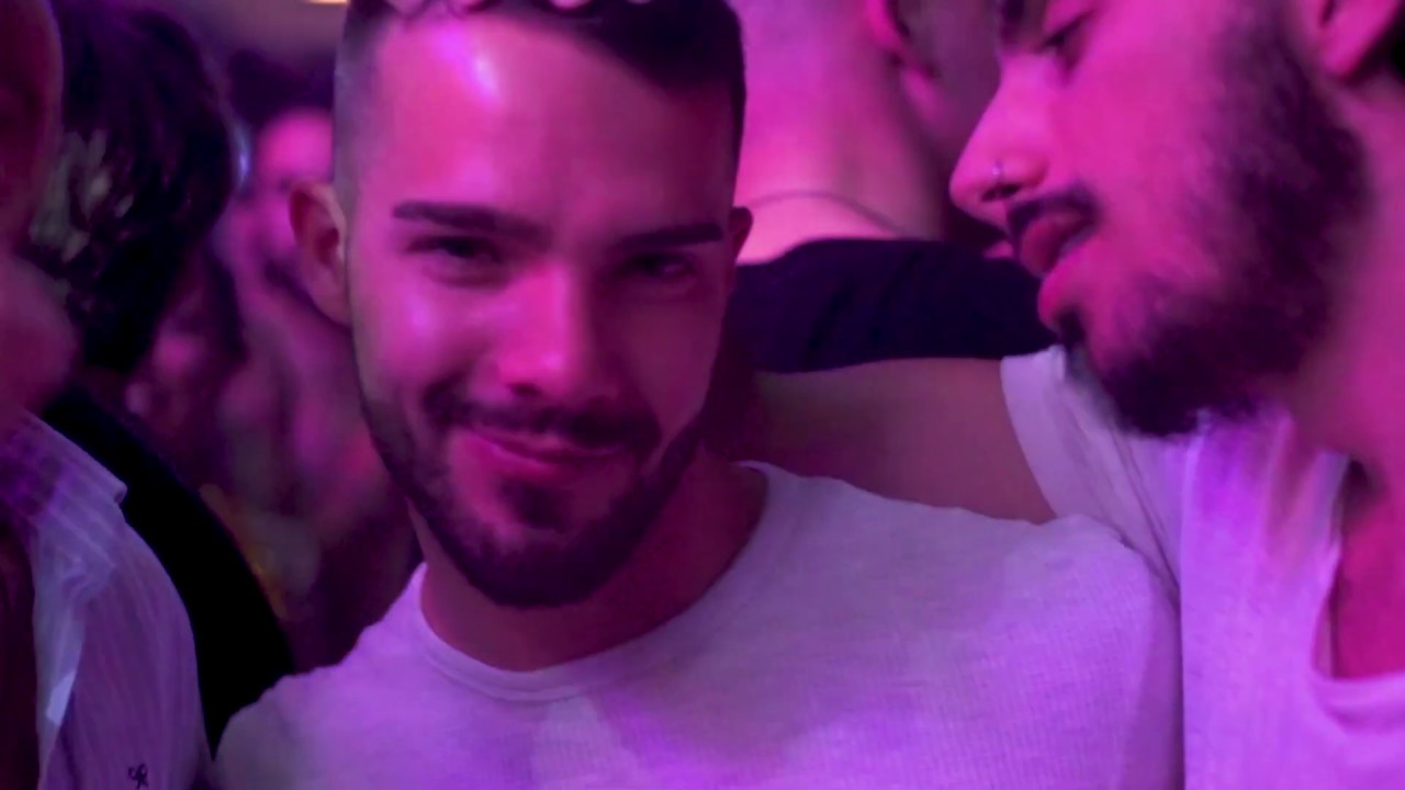 YASS! Party Barcelona - Todos los sábados en Safari Disco Club - YouTube