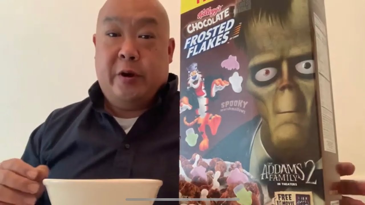 Spooky frosted flakes - YouTube