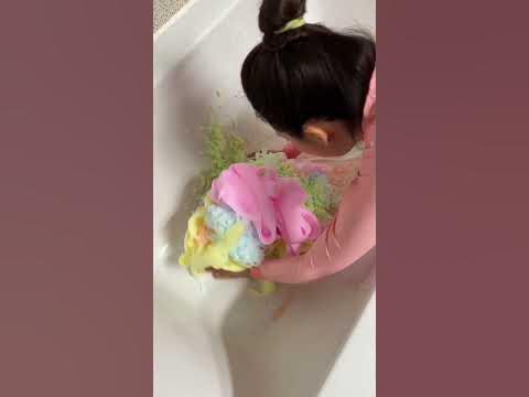 COBAIN SABUN CUCI MUKA VIRAL EDISI SLIME ORANYE?!? AKU TENGGELEM LICIN SIS! - YouTube