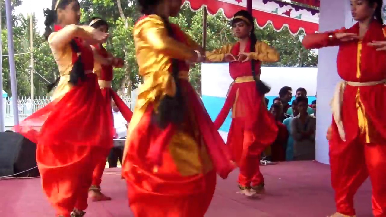 Bogra Cantonment public school & college Meyeder Dance - YouTube