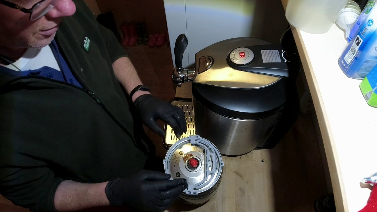 Stout Mini Keg - YouTube