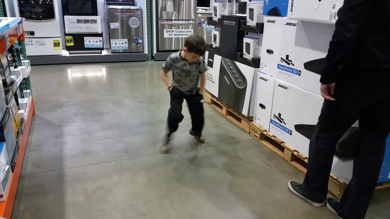 River dancing at costco! - YouTube