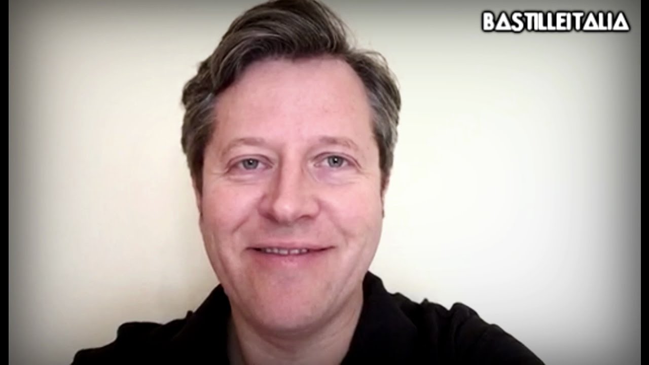Simon Hepworth per Bastille Italia - YouTube