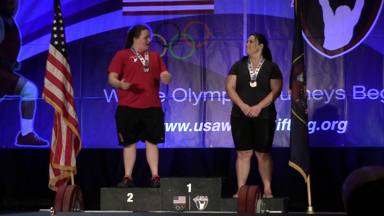 Missy receives snatch bronze medal from Derek Parra - YouTube