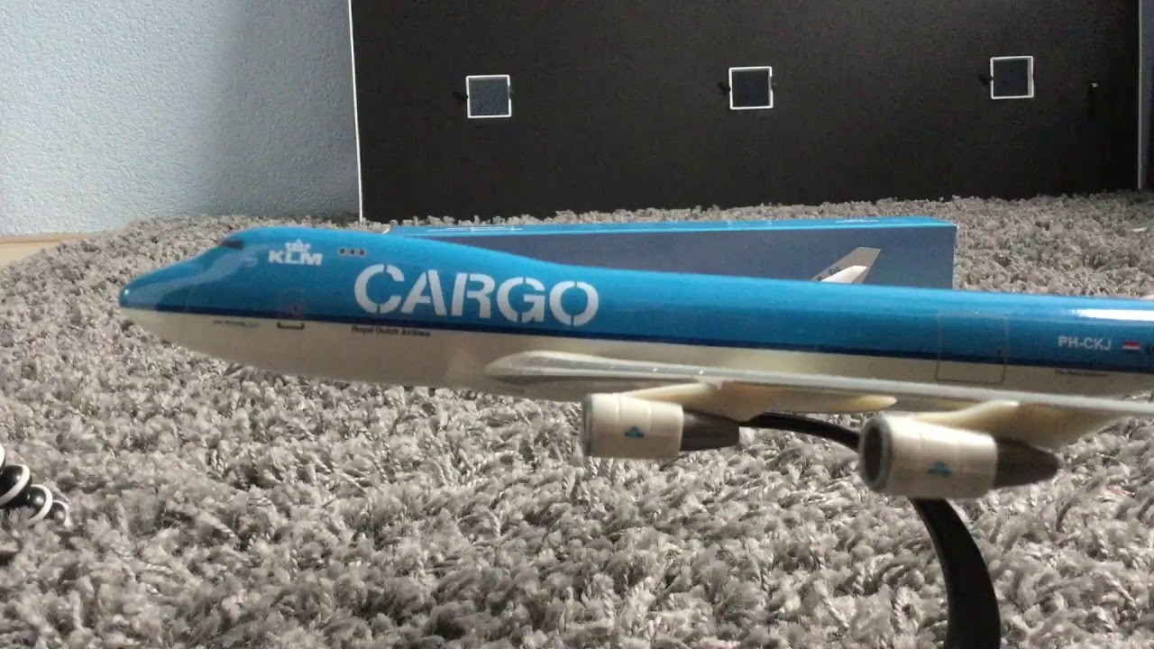 New model plane #12 | KLM CARGO Boeing 747-400F - YouTube