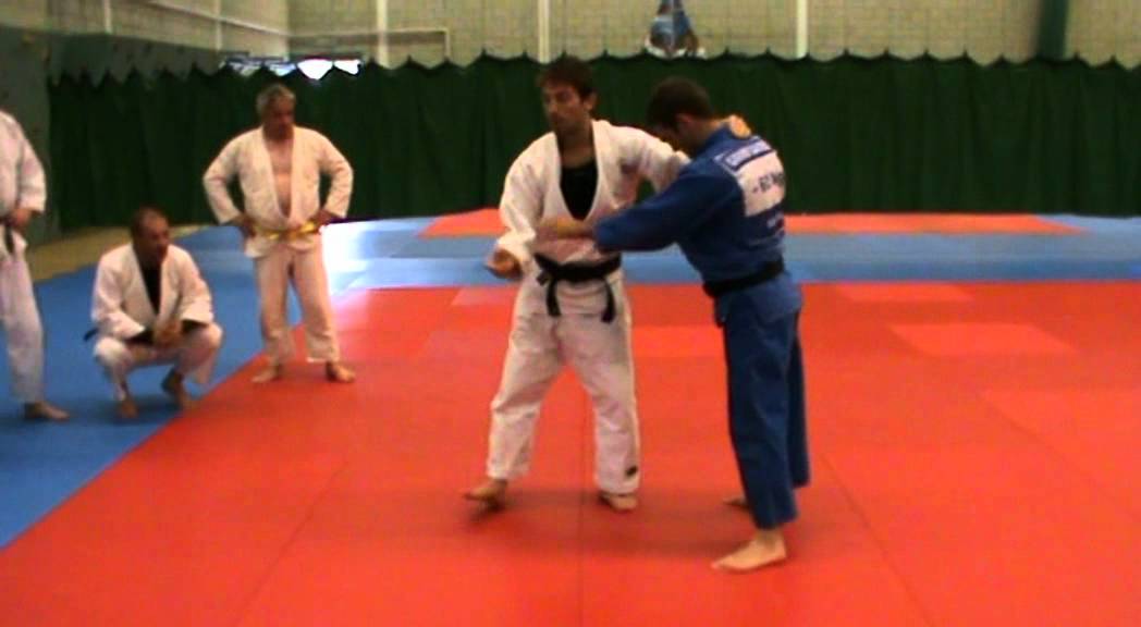 Judo - Craig Fallon Masterclass Tomoe-nage Throwing_3 - YouTube