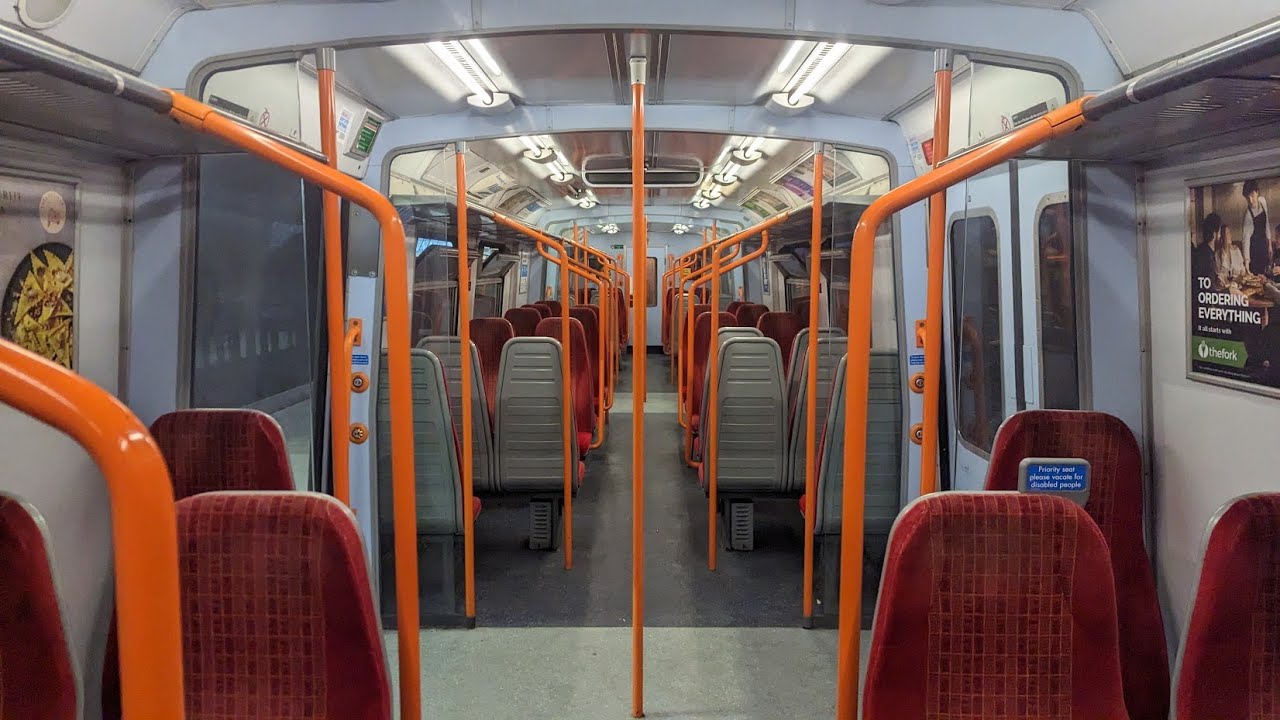 SWR full journey Waterloo to Strawberry Hill via Richmond 23/02/2023 ...