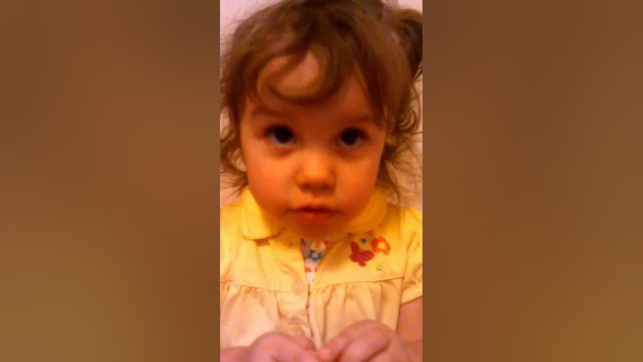 2 Year Old Girl Imitates Shoenice22 YouTube 2-year-old-girl-imitates-shoenice22-youtube