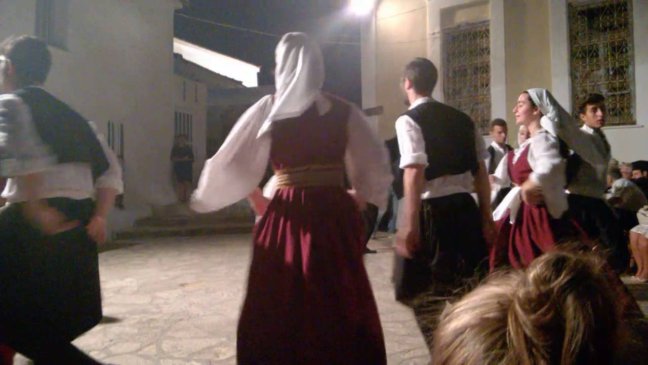 Syrtos Samou - YouTube