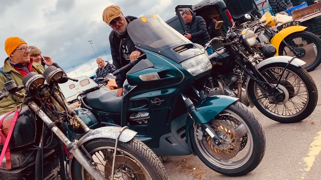 KEMPTON PARK Motorcycle Autojumble WHERE ELSE Will You Find A 30k ...
