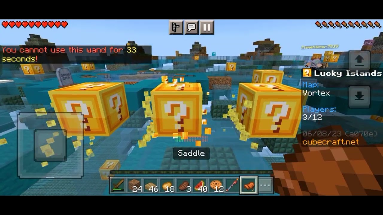Playing Minecraft lucky block in cube craft on mcpe - YouTube