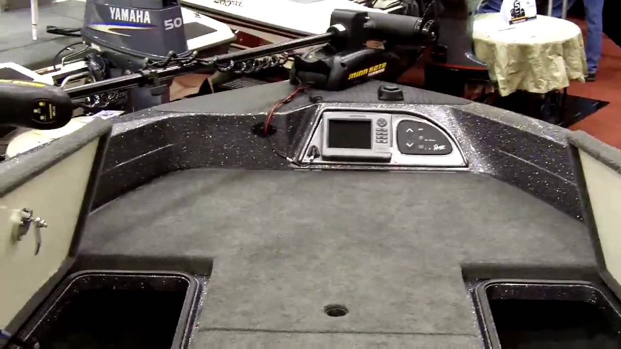 2010 Ranger 621 Inside View - YouTube