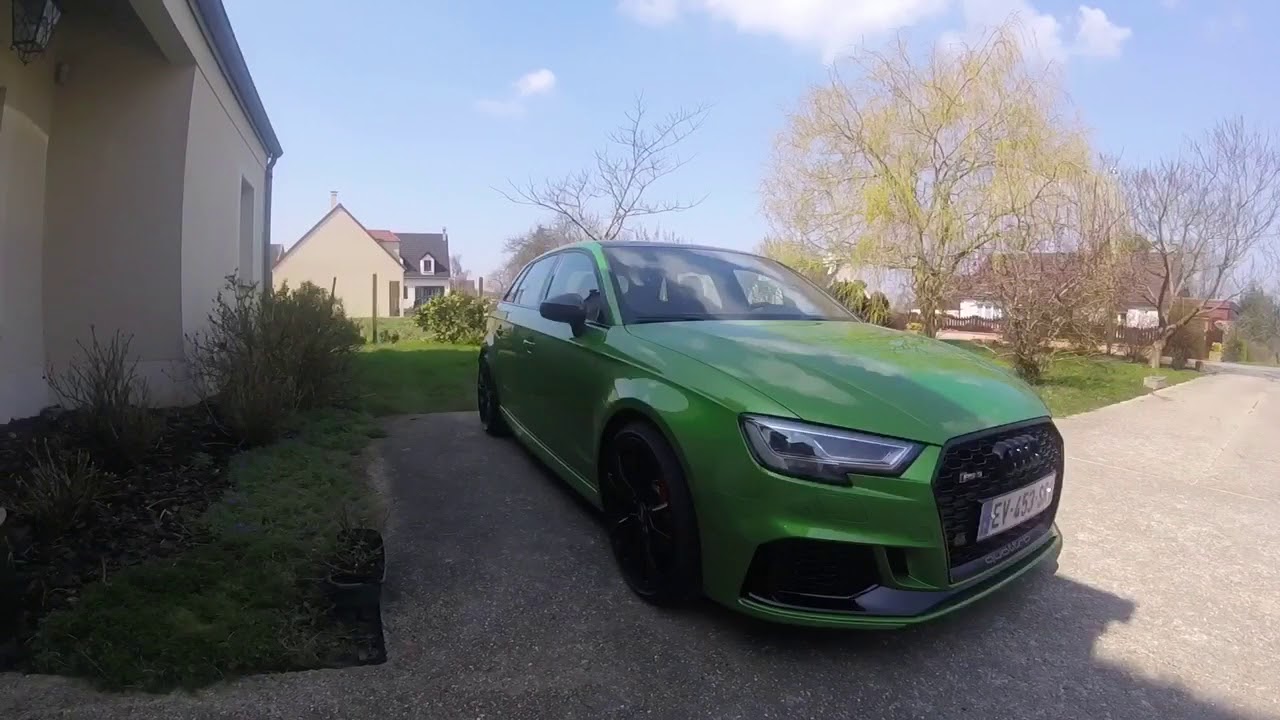 Livraison Audi RS3 Java Green - YouTube