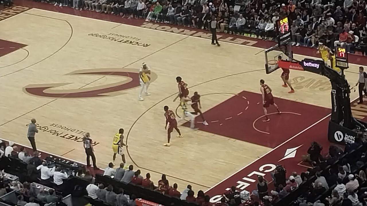 Cavs Halftime highlights Vs Indiana 70-59 - YouTube