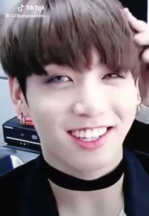 Vidio BTS JUNGKOOK Tik Tok - YouTube
