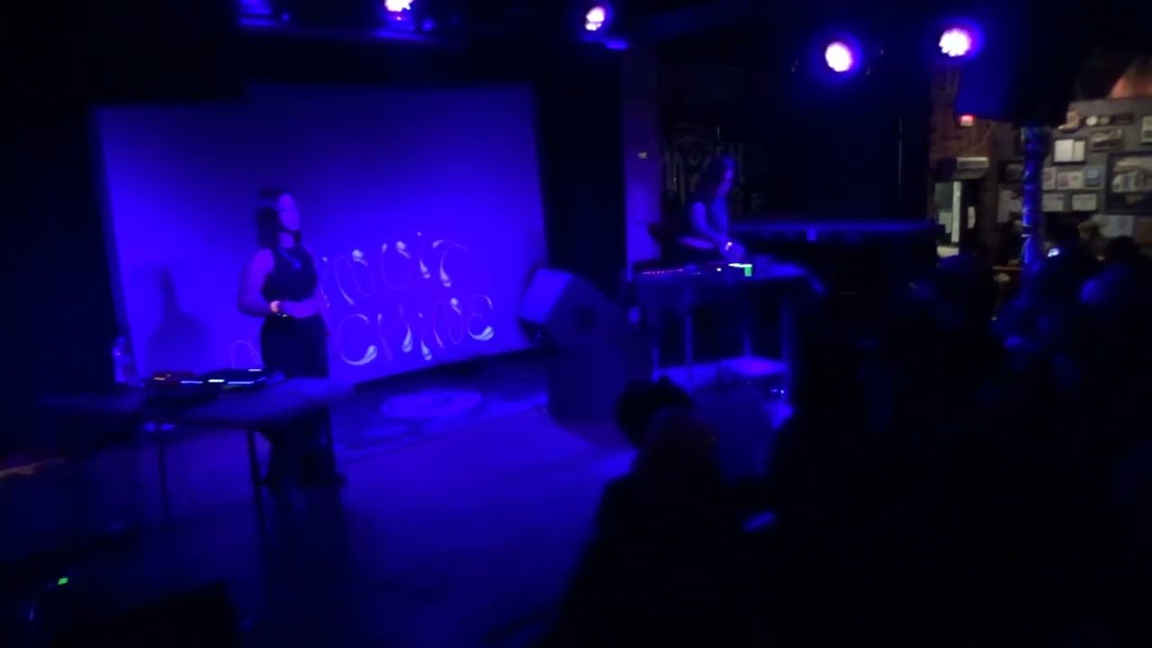 Minuit Machine at Absolution Fest 2022 - YouTube