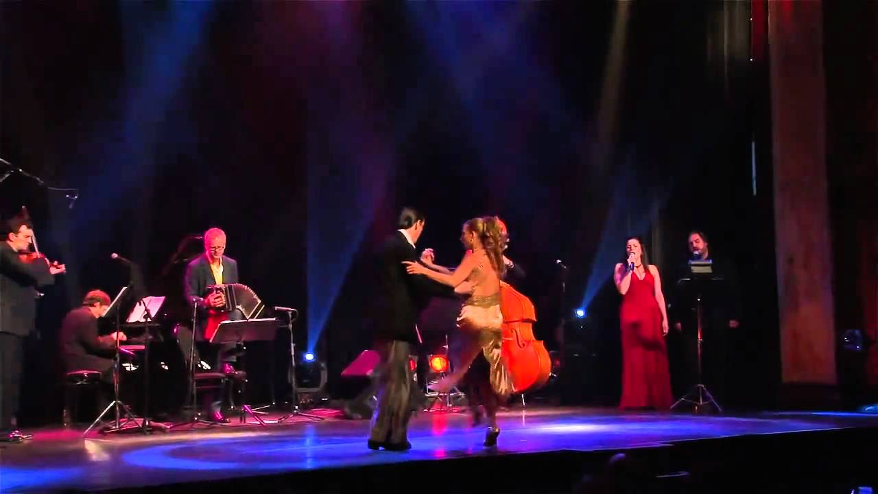 Quartango - Roxana & Fabian - Besame Mucho (en tiempo de tango) - YouTube