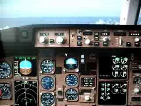 PSS 757 over KMSP - YouTube