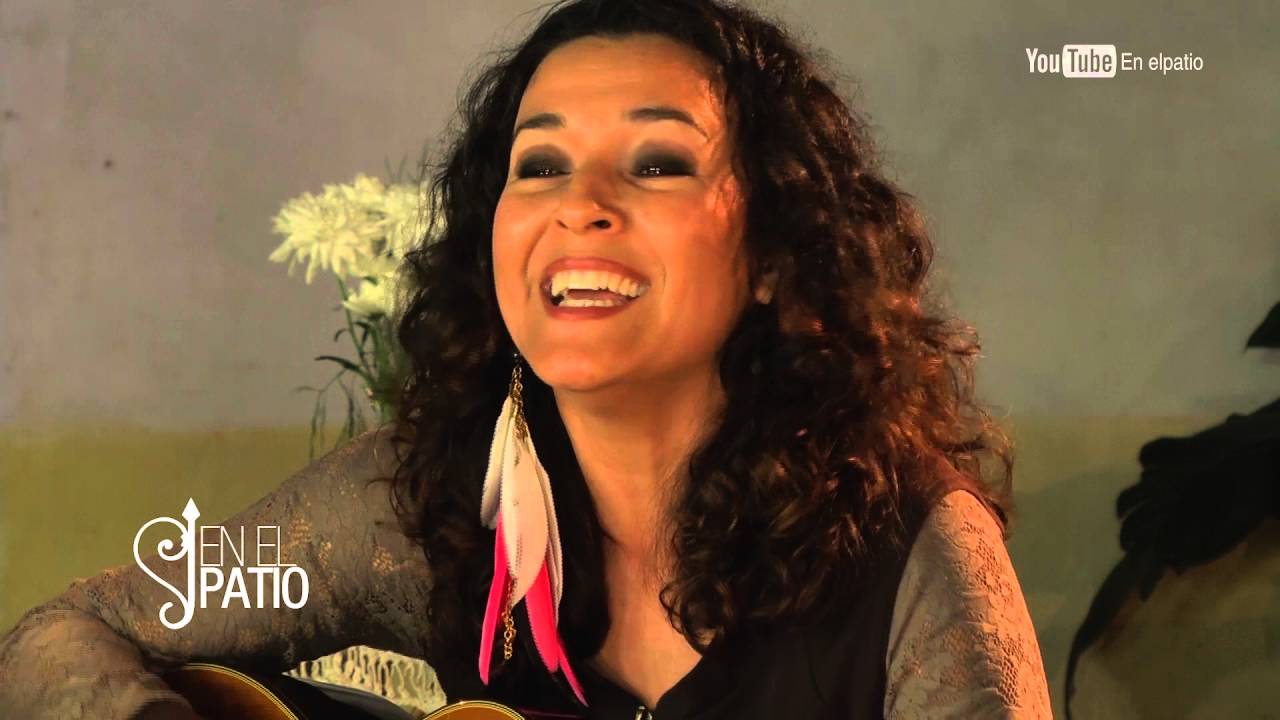 GISELA MENDEZ RIBEIRO Luna - En el patio - YouTube