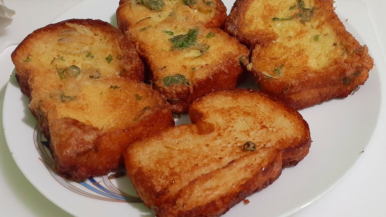 ডিম, পাউরুটি দিয়ে বিকেলের নাস্তার ভীষণ মজার রেসিপি | dim Paw Roti ...